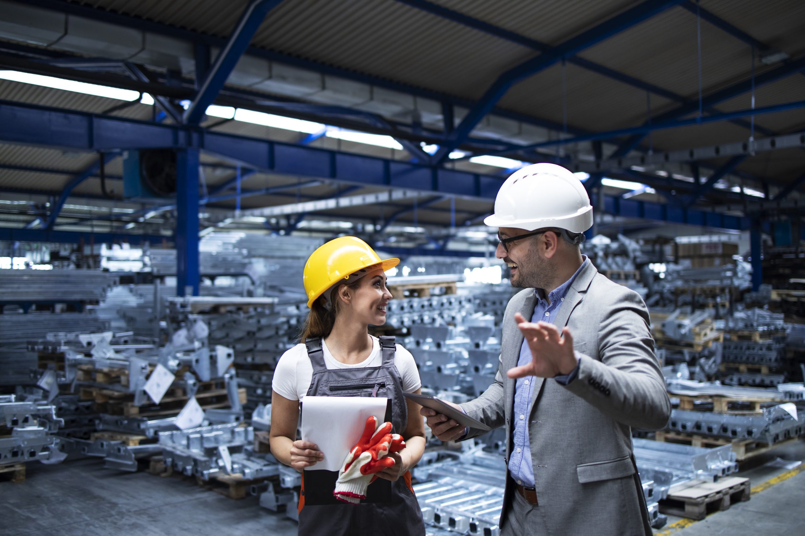 Best Manufacturing ERP Software (Features, Pricing & Benefits)